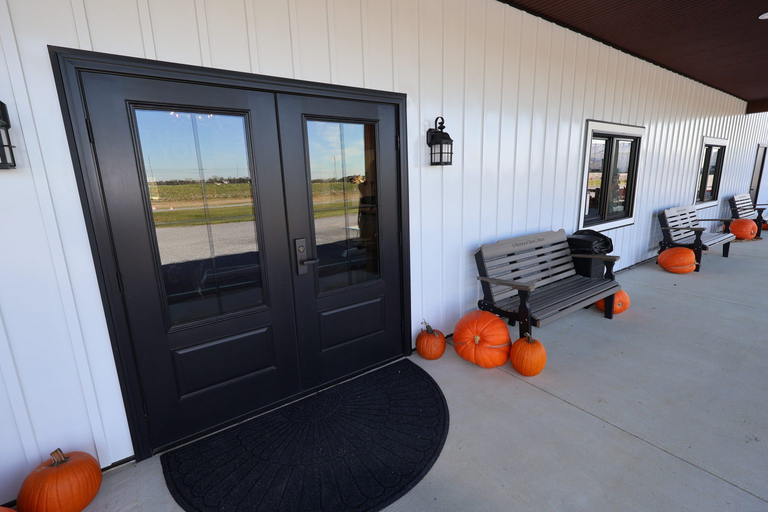 Wedding Events - COOMBS BARNYARD
